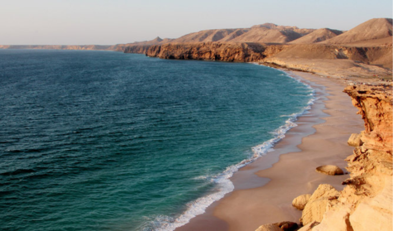 Explore Top 10 Beaches of Oman: Complete Guide - Oman Visa Blogs